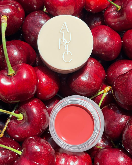 Luxury cosmetics brand created by Samantha Ravndahl